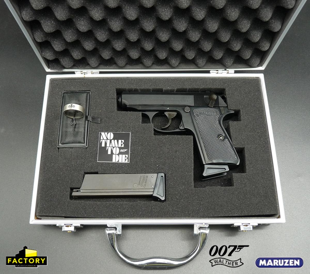 Coffret James Bond : Mallette et Pistolet Officiel