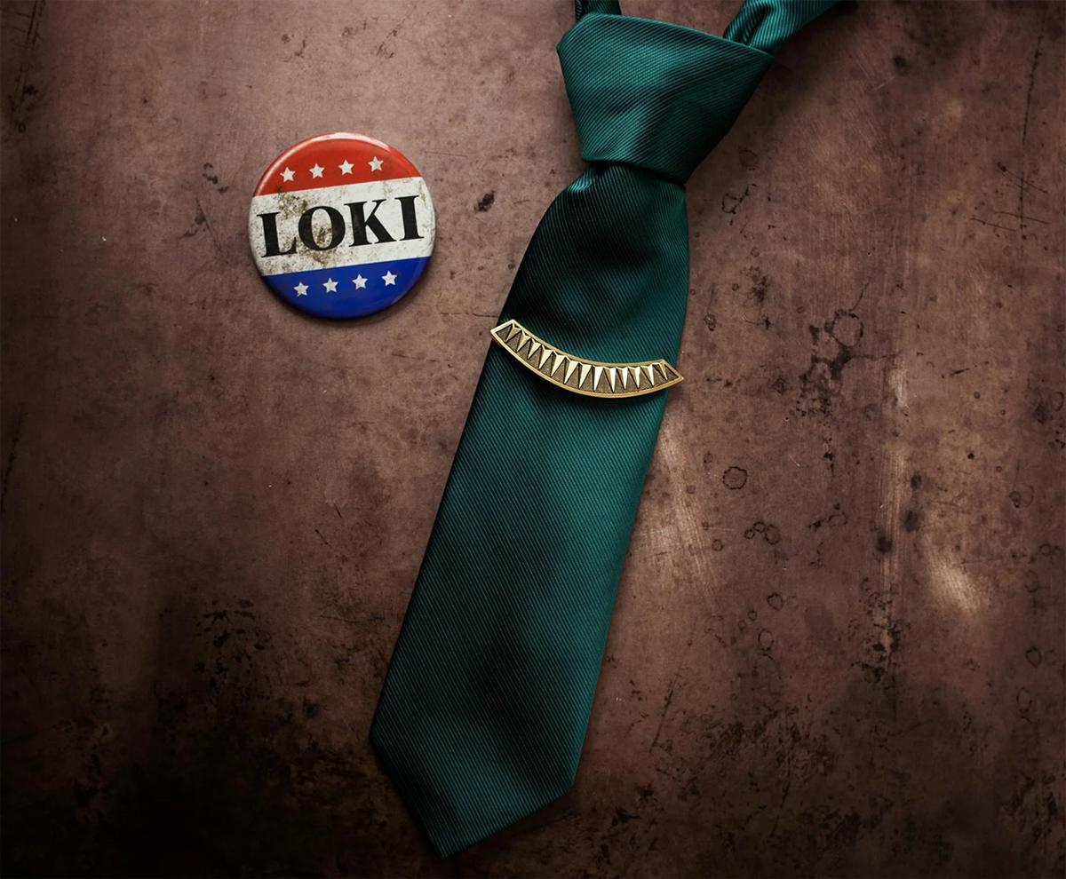 LOKI (SERIE) - SET REPLIQUE ECHELLE 1/1 OFFICIEL : BADGE DE CAMPAGNE ...