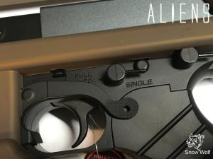 ALIENS - RIPLEY CUSTOM PULSE RIFLE M41A1 TOUT AUTOMATIQUE AVEC COMPTEUR ...