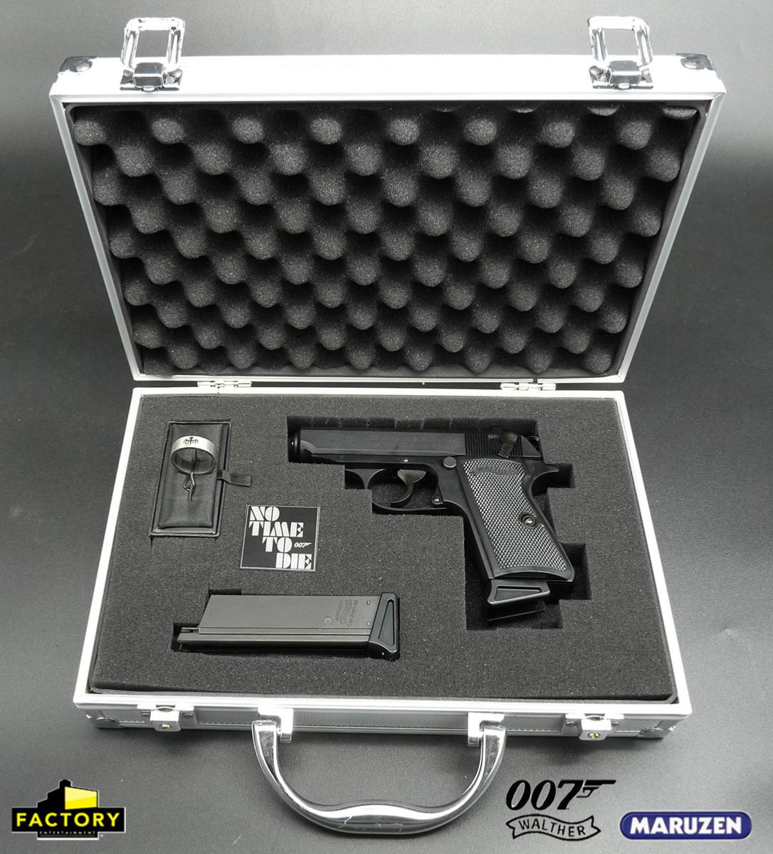Coffret James Bond : Mallette et Pistolet Officiel